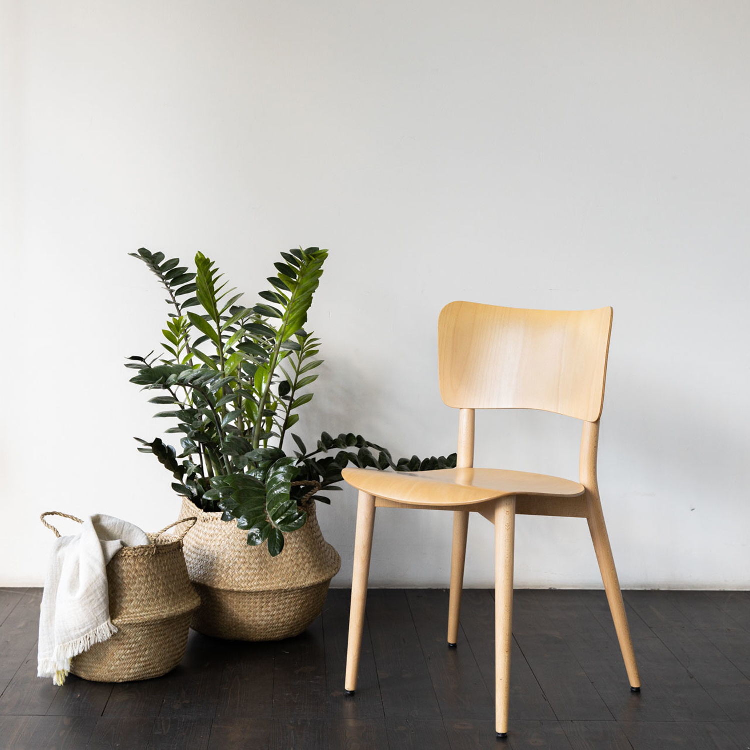 Cross frames Chair Max Bill - Bauhaus Movement – Original Design Icons